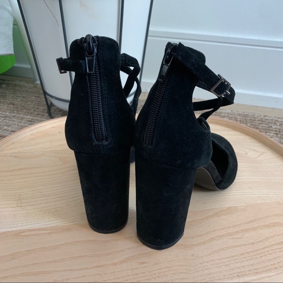 Bleecker & Bond | Shoes | Bleecker Bond Black Faux Suede Chunky Heel ...